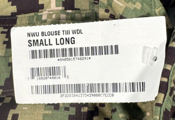 New US Navy USN NWU Type III AOR2 Working Uniform Blouse Jacket Small ...