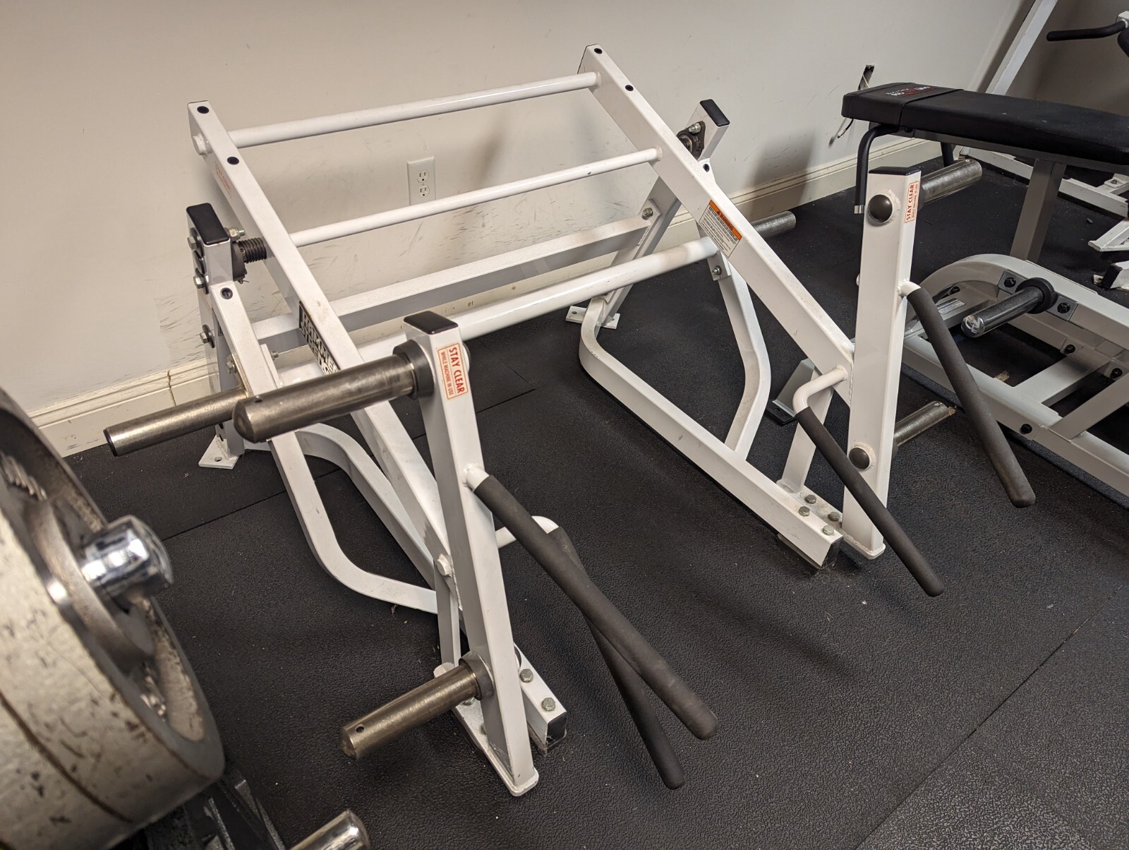 Hammer Strength Ground Base Deadlift Shrug Squat Lunge Row Combo ...