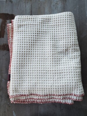 Roca Home Portugal Cotton Blend Cream Waffle Weave Throw w/ Red Cross ...