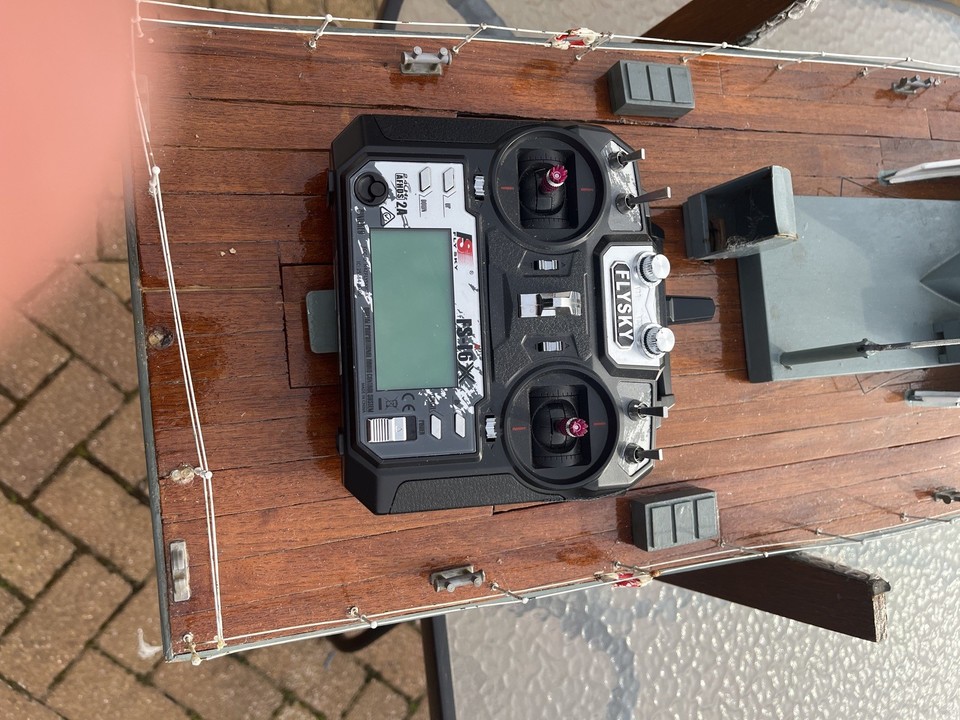 RC model boat, Veron Courland Bay Vosper Patrol Craft. 52 inch L x 12 ...