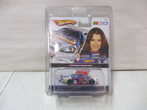 Hot Wheels Danica Patrick Hot Wheels 1/64 | eBay