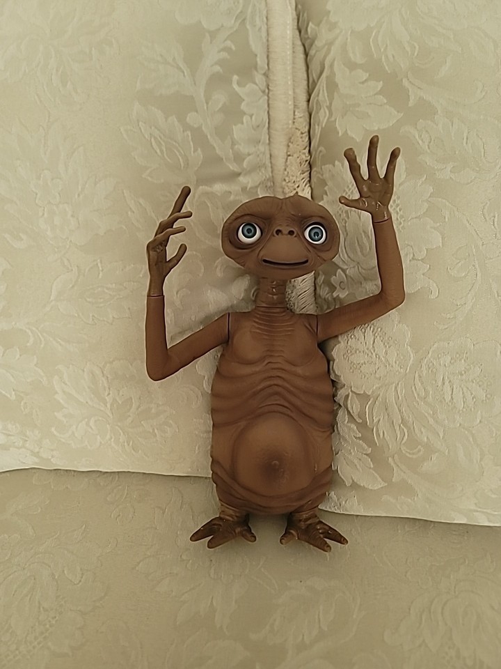 E.T. Interactive Real Friend 20th Anniversary 2001 Toys-R-Us Exclusive ...