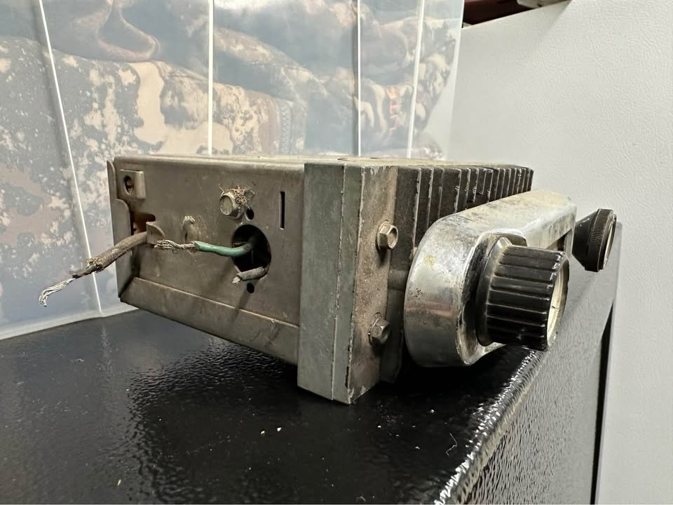 1966-1977 Ford Early Bronco AM Radio | eBay
