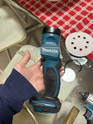Makita DML802 18V Cordless LED Flashlight 88381675758| eBay