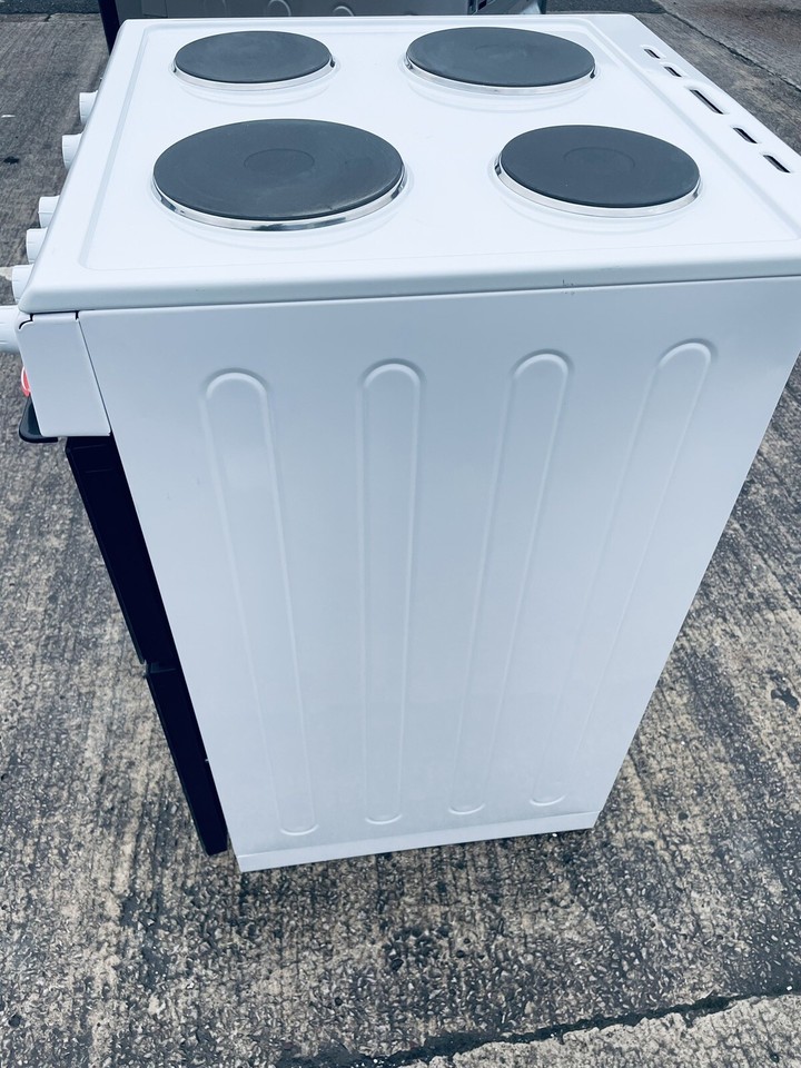 ESSENTIALS CFTE60W22 60 cm Electric Solid Plate Cooker - White/N1129 ...