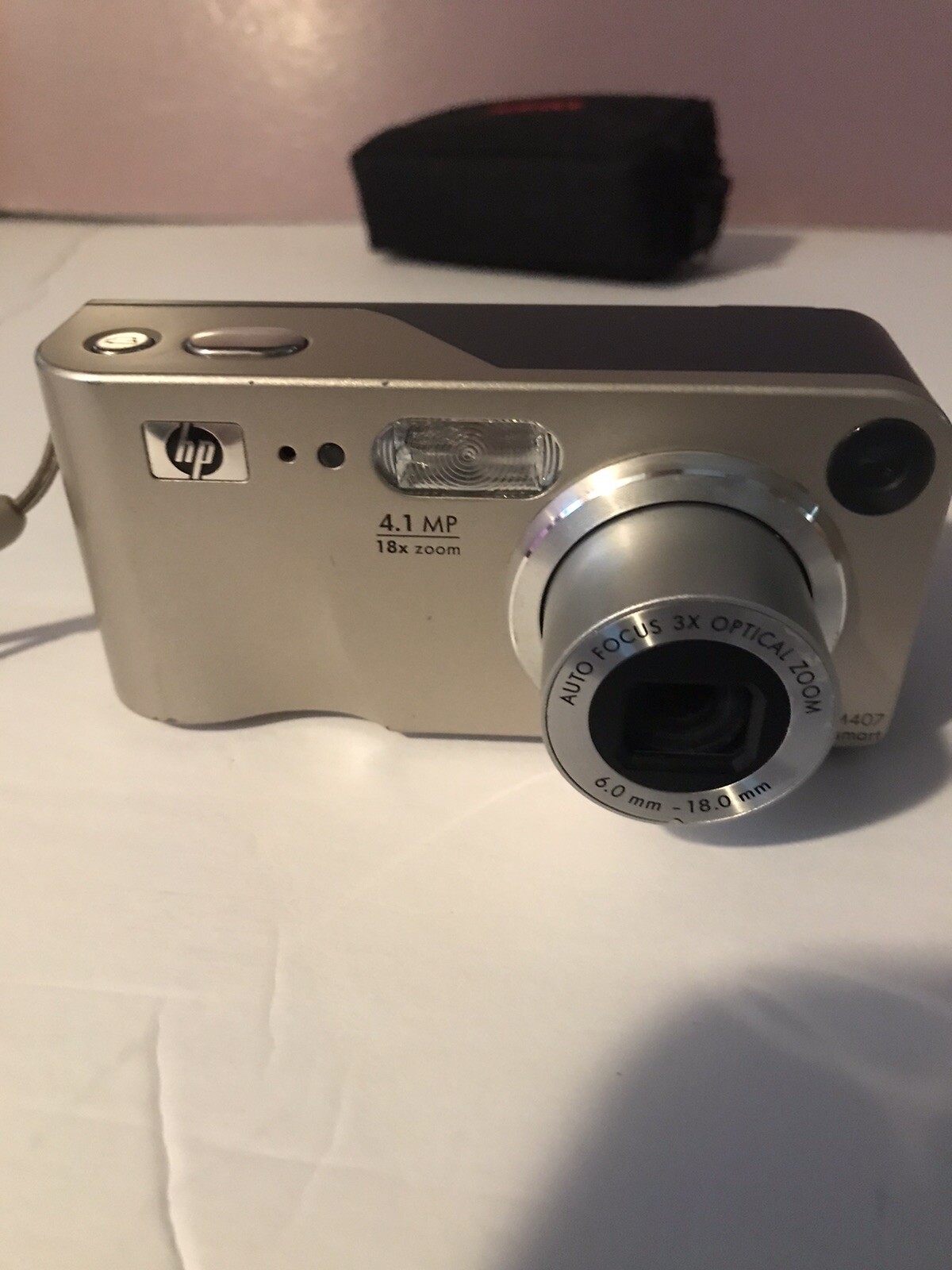 HP Photosmart Digital camera 4.1 MP 18x Zoom W/ HP M-Series ***Tested ...