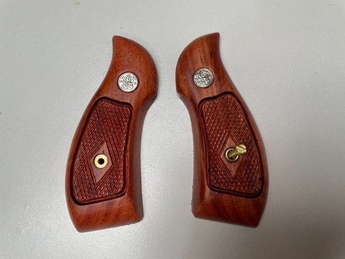 New Hardwood Grips For S&W K/L Frame Round Butt Classic Panel Checker ...