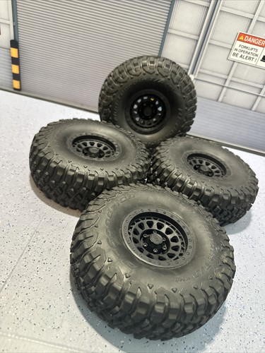AXIAL SCX6 Jeep Wrangler Tires 17mm Hex Wheels w/ Caps | eBay
