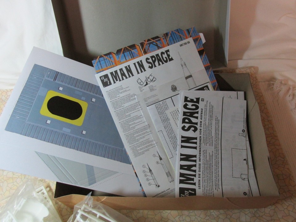 Vintage AMT Model Kit: Saturn V Rocket & Appollo Spacecraft, Open Box | eBay