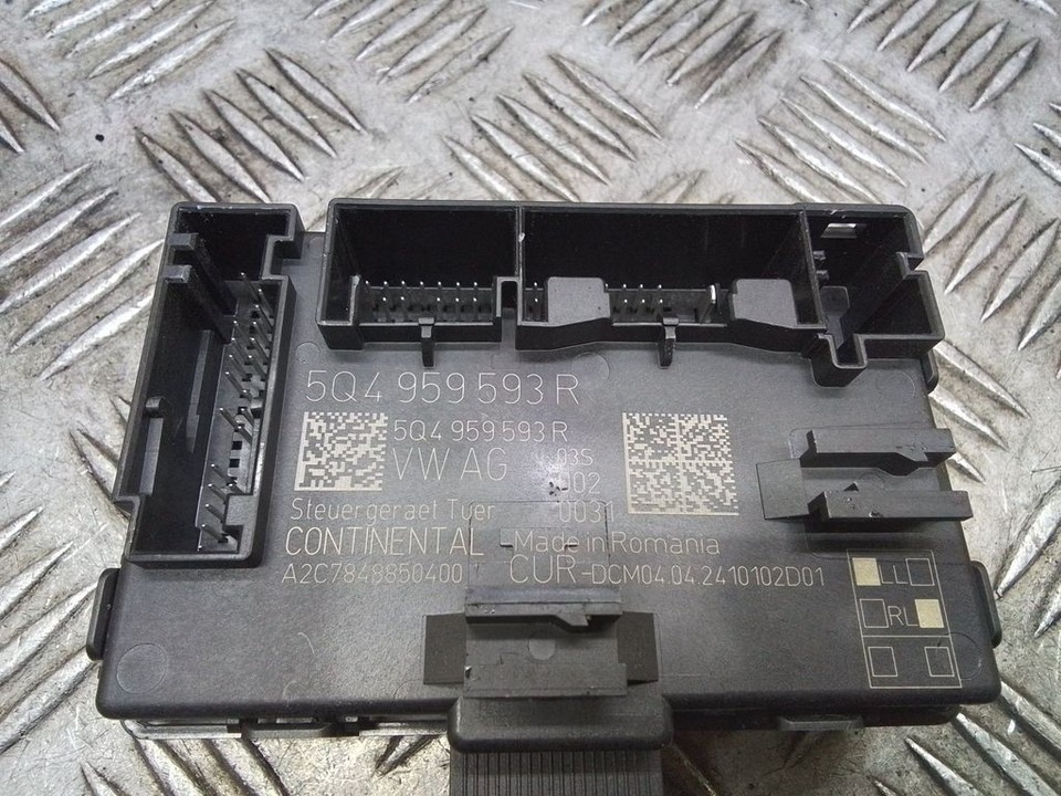 Skoda Octavia Mk4 2024 Left front door control unit module 5Q4959593R ...