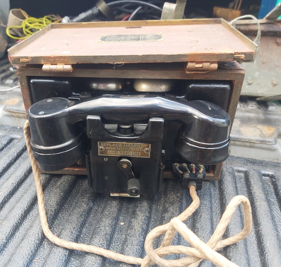 WW2 BRITISH ARMY MILITARY FIELD TELEPHONE LINE EQUIPMENT F PHONE | eBay UK
