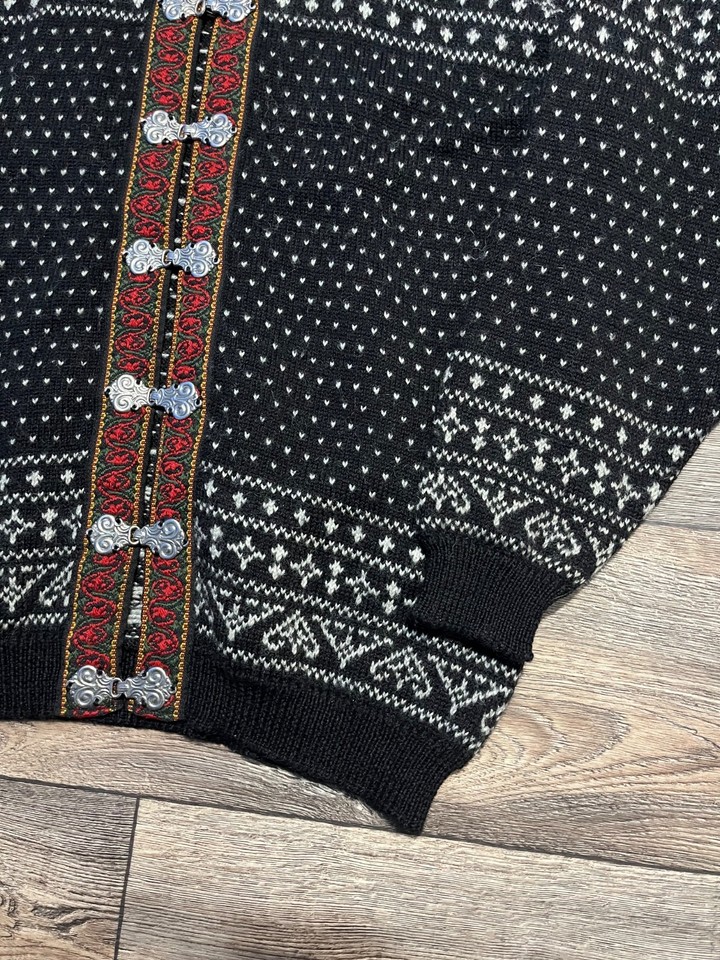 Vintage Dale Of Norway Style Pure New Wool Men's Cardigan Norway Made ...