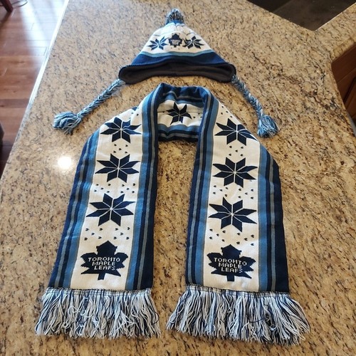 Toronto Maple Leafs Official NHL Scarf/Stocking Cap W/ Pom Set Blue ...