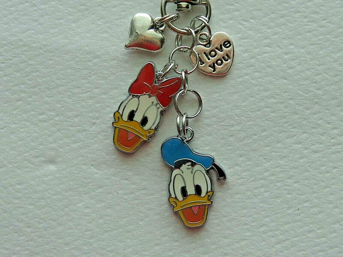 Donald Duck And Daisy Duck Love
