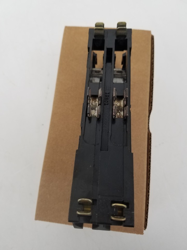 Q12100 Square D Q1 2100 Circuit Breaker *NEXT DAY OPTION* NEW | eBay