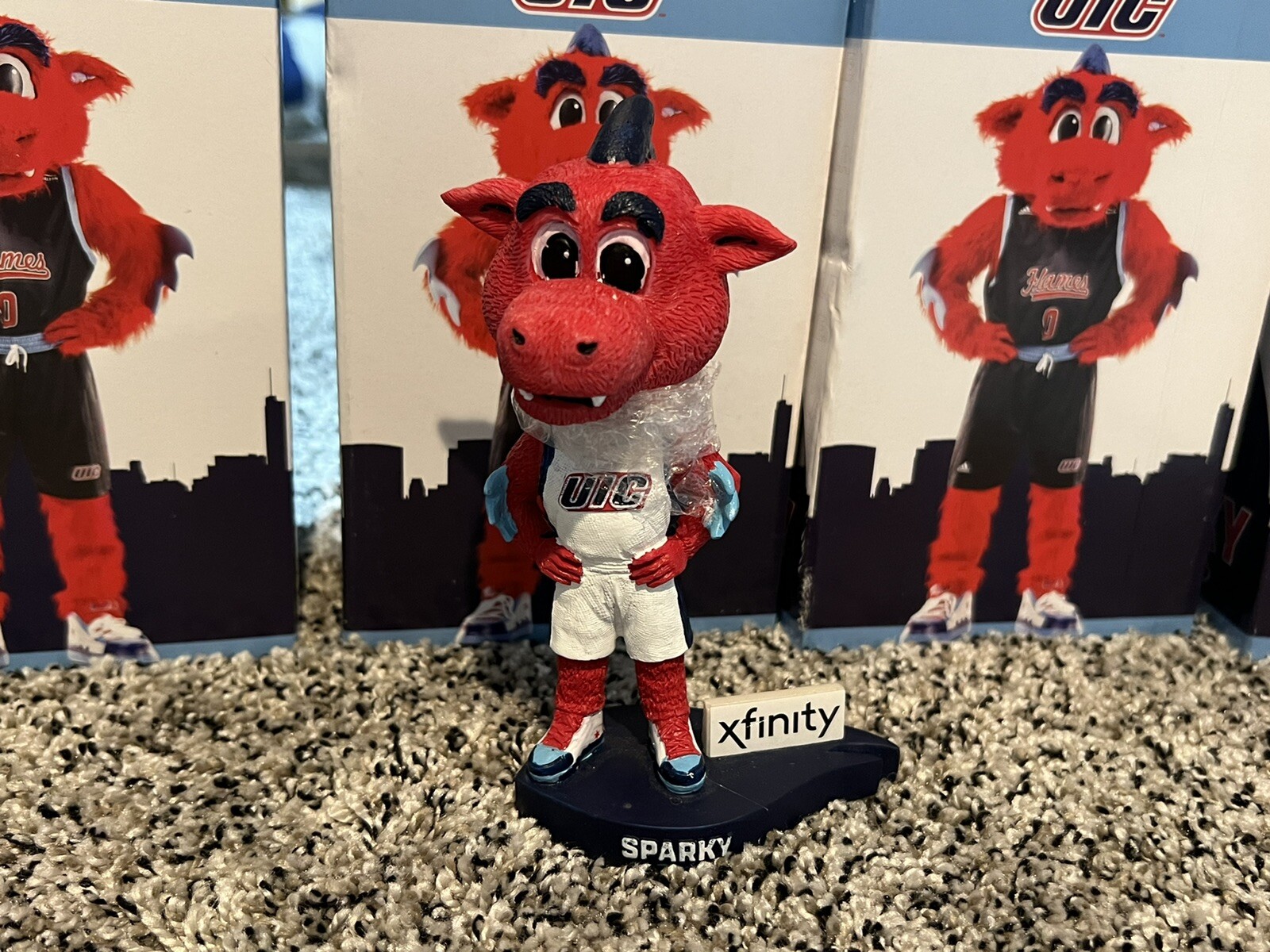 UNIVERSITY OF ILLINOIS CHICAGO UIC Sparky Mascot Bobblehead SGA Bobble ...