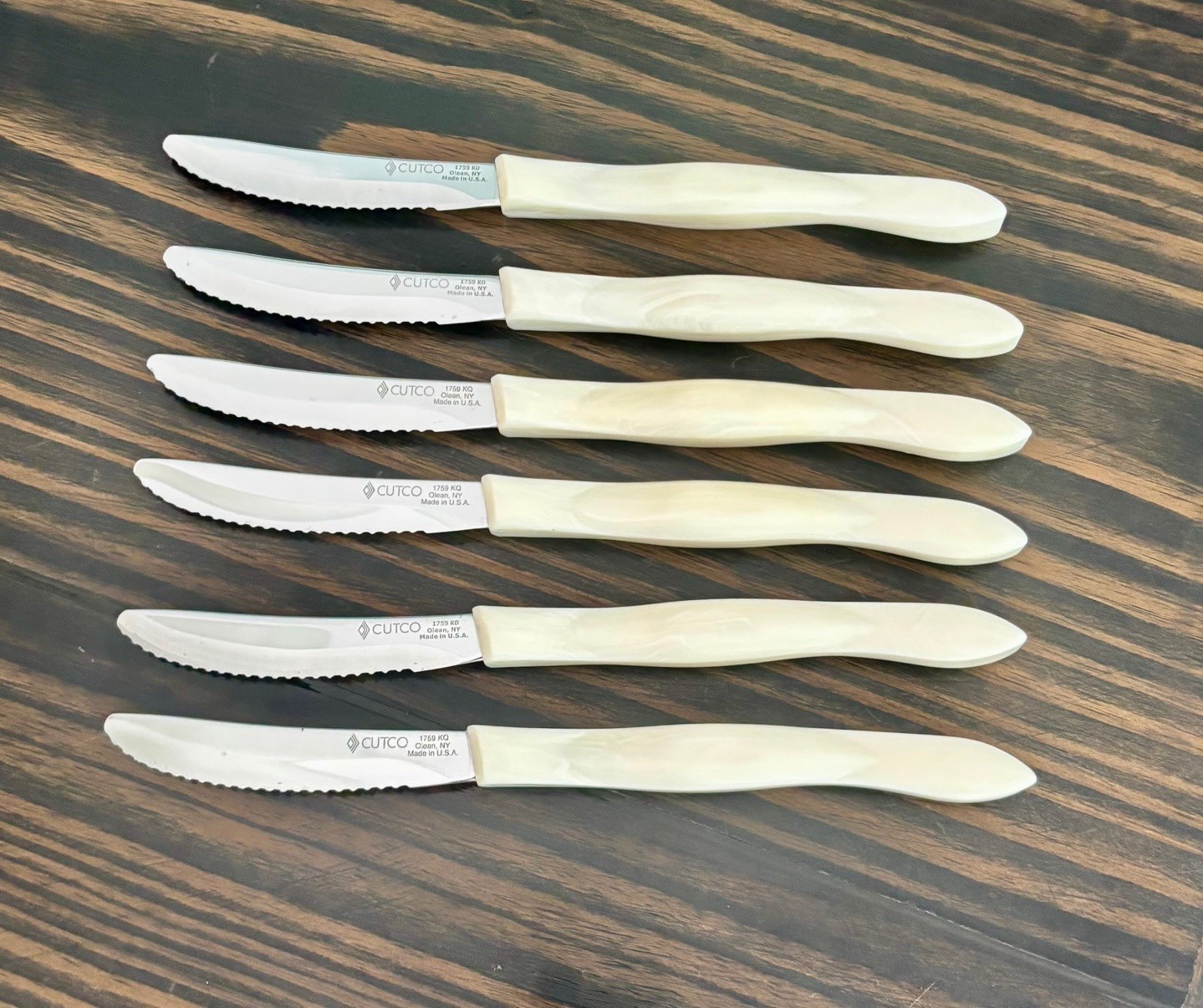 Set of 6 CUTCO 1759 Serrated Table Steak Knives -PEARL WHITE-Original ...
