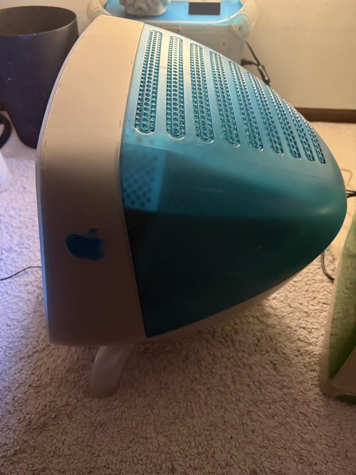 Vintage Apple Studio Display 17” CRT (Blueberry) [LOCAL PICKUP] | eBay