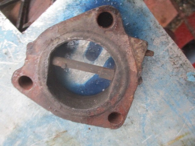 Chevy small block v8 heat riser with flaper removed cars trucks 1960's ...