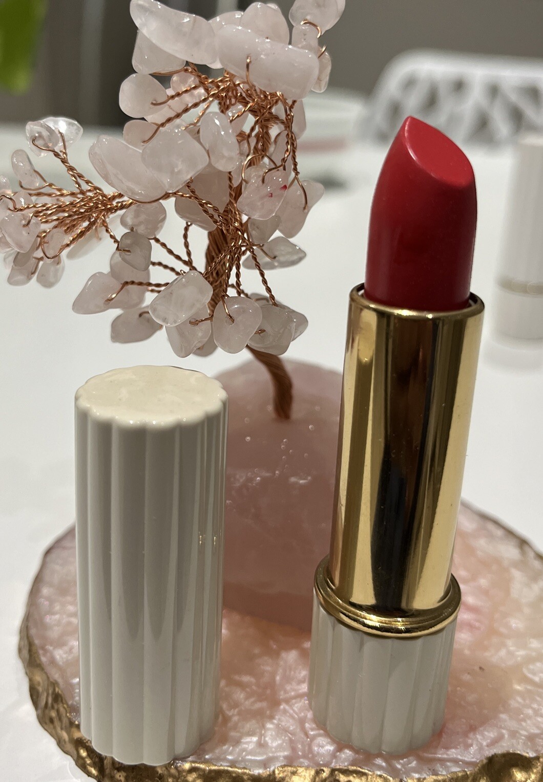 ESTEE LAUDER Coral Melon All-Day Lipstick In White Tube FULL SIZE ...