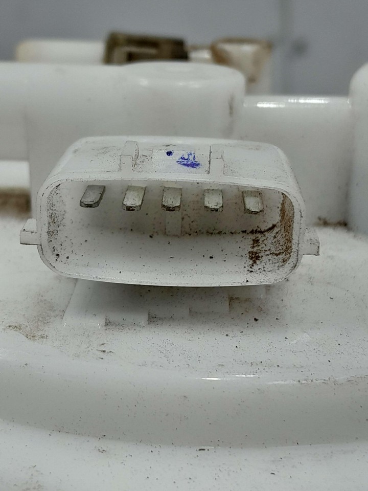 2005 - 2019 Nissan Frontier Fuel Pump Assembly w/o Flex Fuel OEM ...