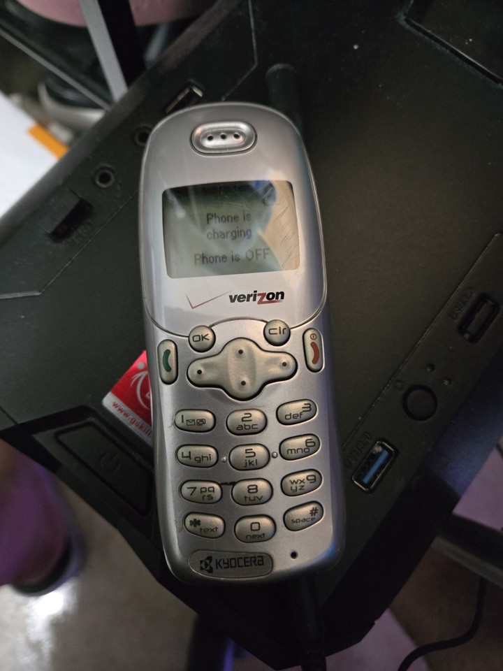 Kyocera 2325 - Verizon Cell Phone Silver Vintage Collector Phone ...