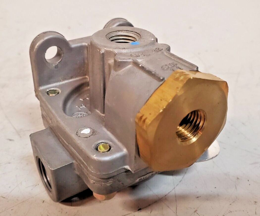 Bendix ~ T-240004D ~ Brake Valve ~ New ~ out of the box! for sale ...