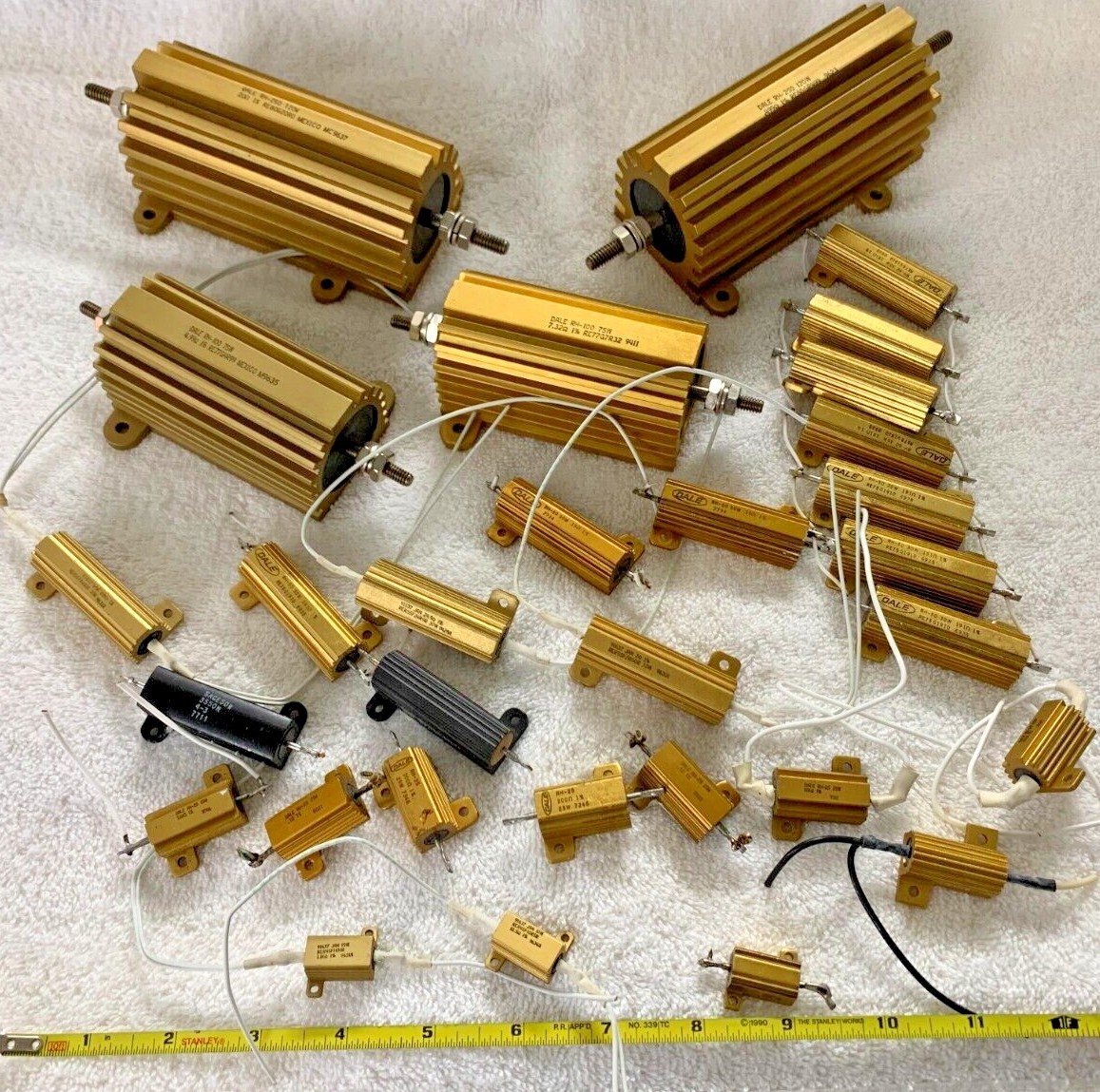 Resistors Metal Cased Dale RH5 RH10, RH25, RH50, RH100, RH250 ++ to 120 ...