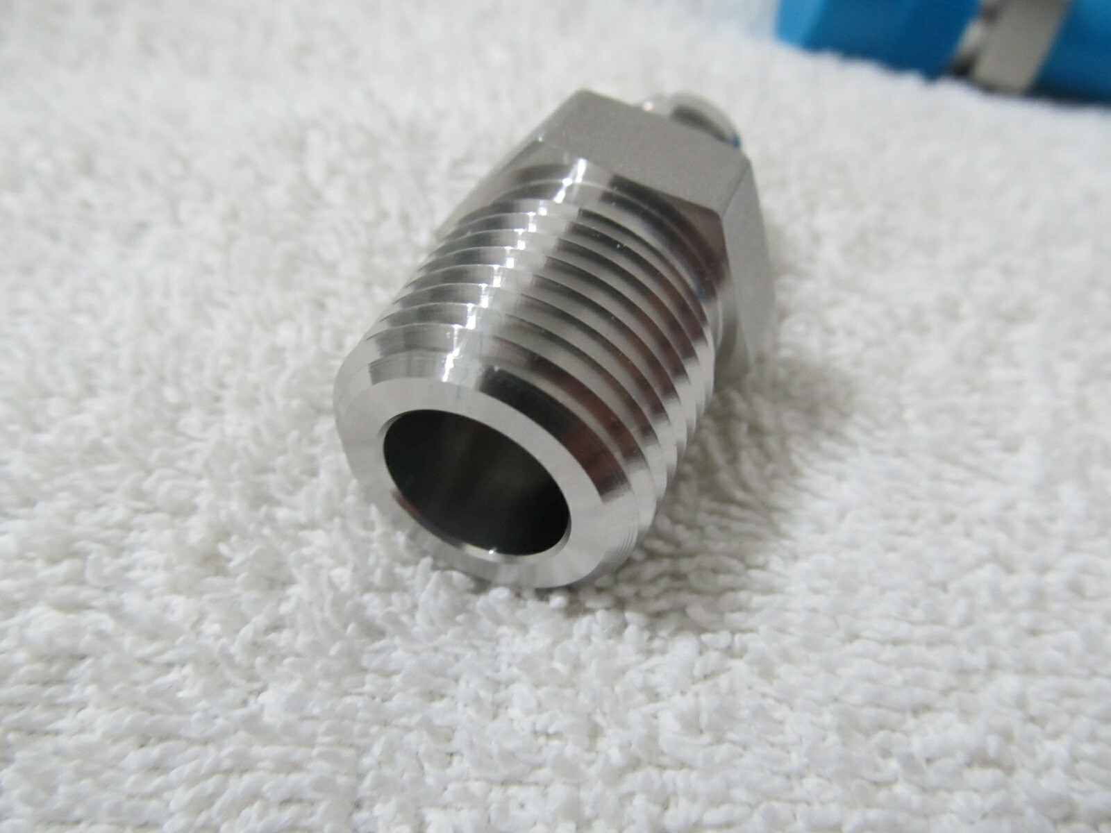 10X Swagelok 1/4" Male VCR /2" Male NPT SS-4-VCR-1-8 Stainless Steel ...