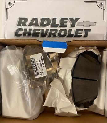 NEW GM OEM BRAKE PADS- GENERAL MOTORS GMC 84233325 | eBay