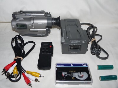 READ DESCRIPTION Sony PAL CCD-TR8E Stereo HI8 8mm Video8 Camcorder VCR ...