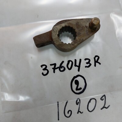 NEW NOS TRACTOR PARTS 376043R11 LEVER Case parts 504, 2404, 404, 2504 ...