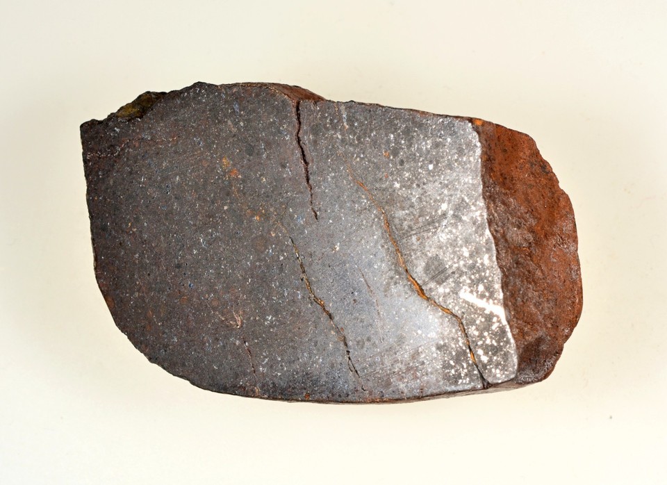 Meteorite: Dimmitt H3.7, Ordinary chondrite, U.S.A. Weight: 53,7 gram ...