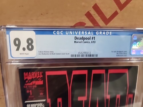 Deadpool #1 The Circle Chase CGC 9.8 1st Solo Deadpool Comic 1993 White ...