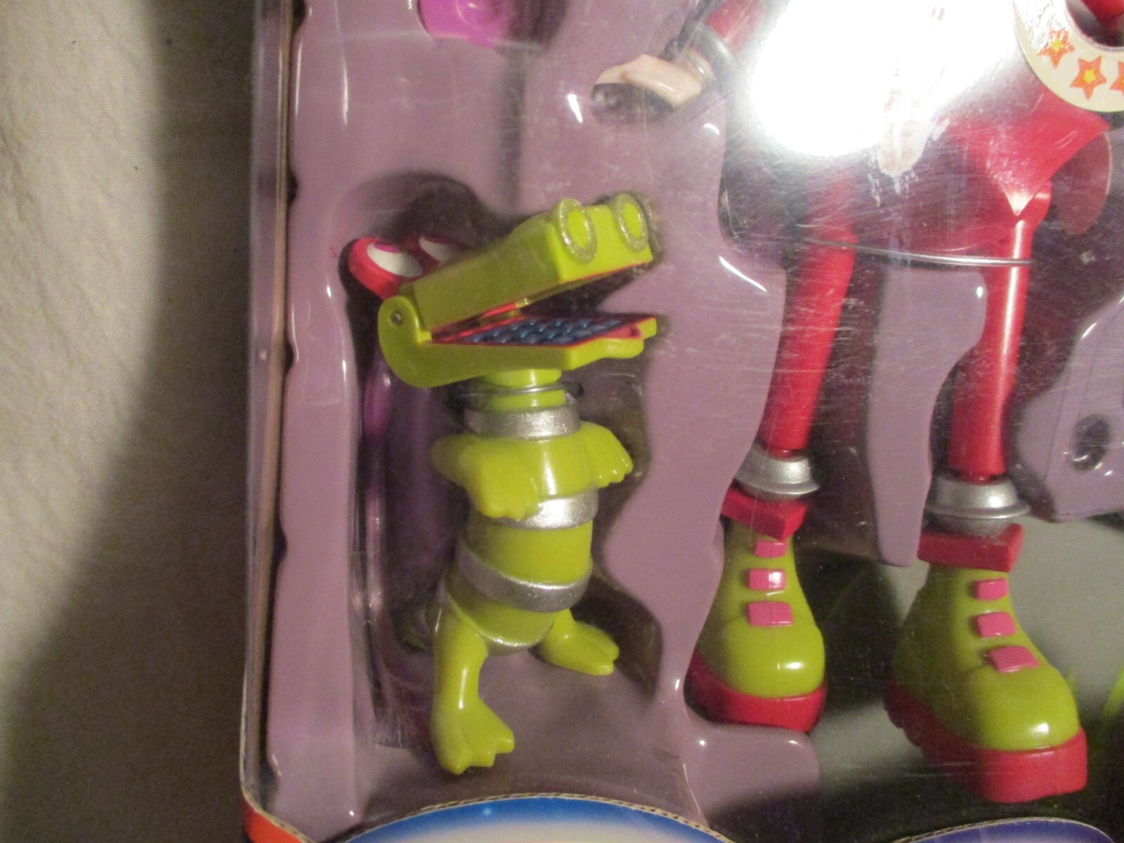 Robot toy The G.U.R.L.Z. Interactive Doll Robot Alligator Computer pet ...