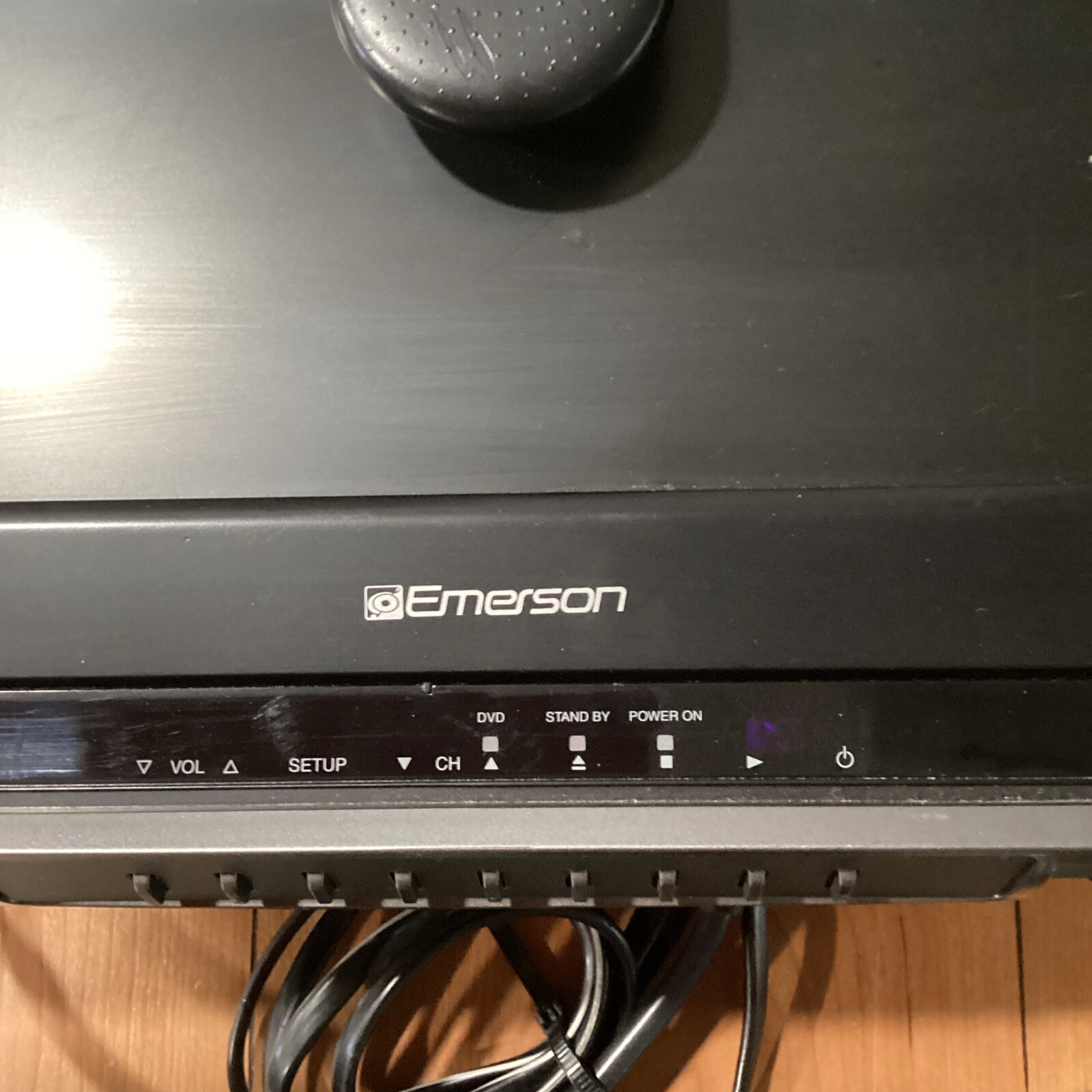 Emerson LD195EMX 18.5" 720p LCD HDTV DVD Combo HDMI PC With Remote | eBay