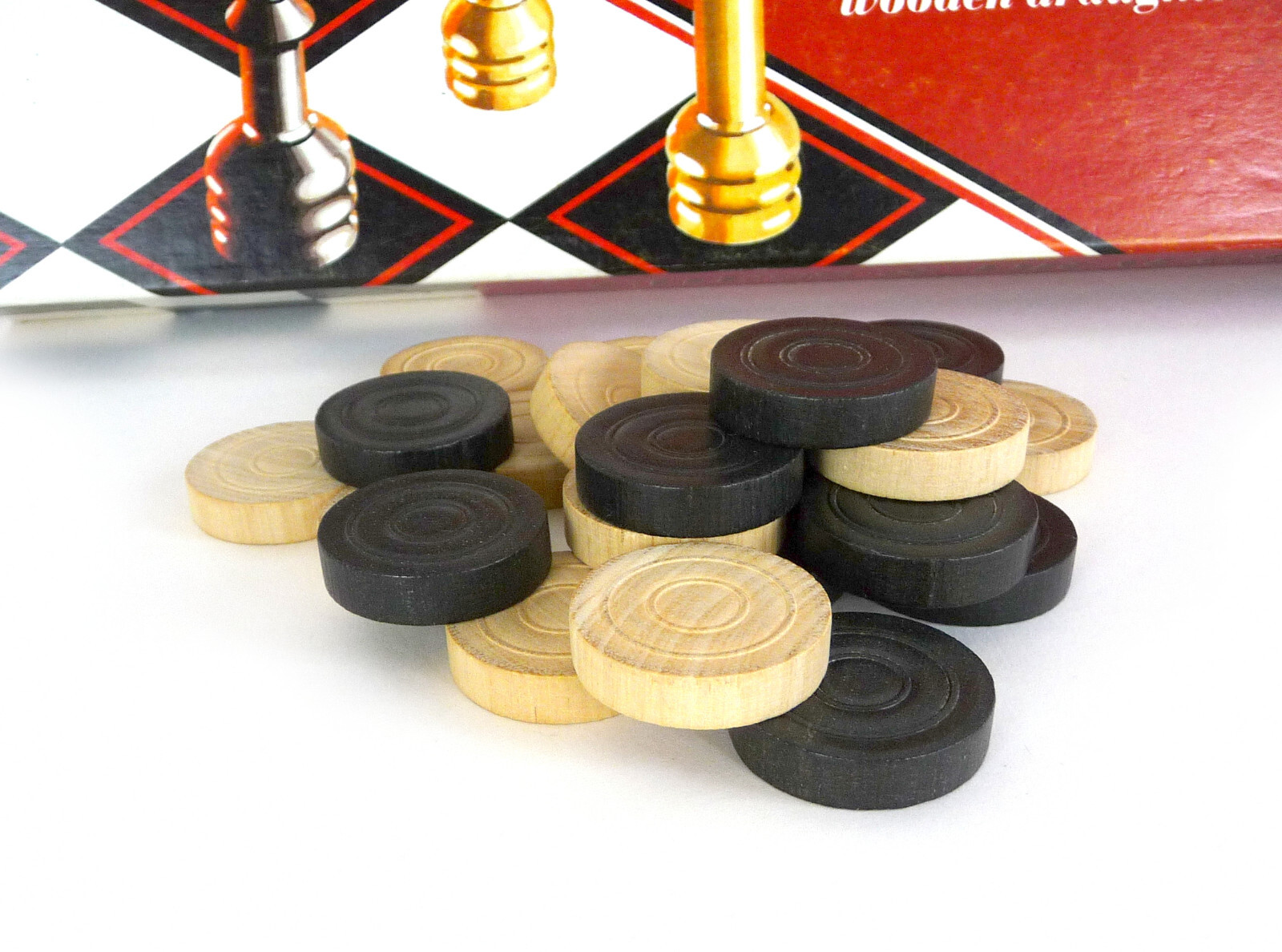 Spare Parts: Chad Valley Wooden Draughts /Checkers - 30mm replacement ...