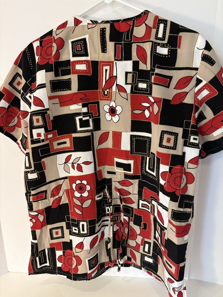 Cherokee Scrip Top Size Medium. Geometric Pattern Red Black Tan ...
