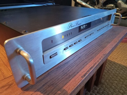 Phase Linear Model 5100 Digital Synthesized Tuner Series Two works ...