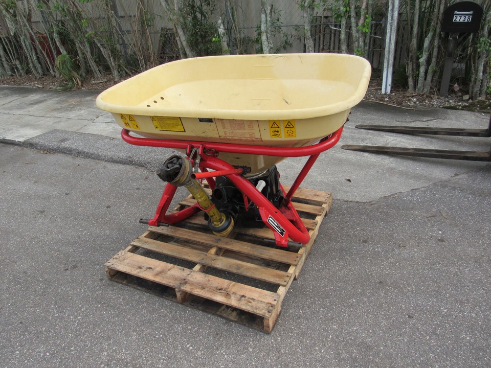 Vicon Pendulum Spreader PS 403 Tractor 3 pt Hitch | eBay