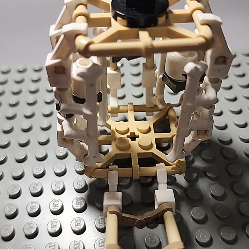 Lego Pirates Of The Caribbean 4182 Cannibal Escape Near Cage Only | eBay