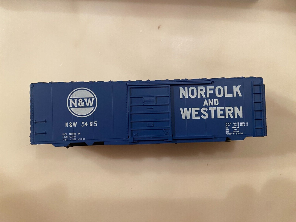 HO Con-Cor 9425 N&W Norfolk & Western 40' Boxcar #54615 (parts car) | eBay