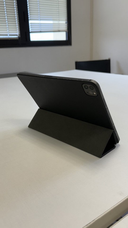 Apple iPad Pro 11” (2021) M1 - 256GB - Space Grey - PRISTINE | eBay UK