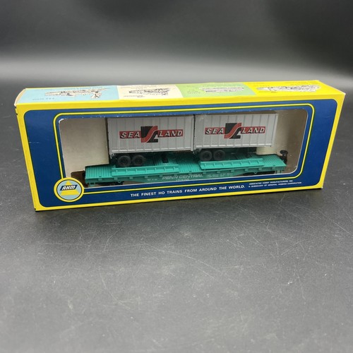 HO Scale AHM 51' PENN CENTRAL Flat Car #5483b w/ 2 Sea Land Containers ...