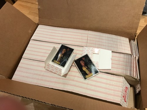 Case, Saban's Mighty Morphin Power Ranger Magic Action Trading Cards ...