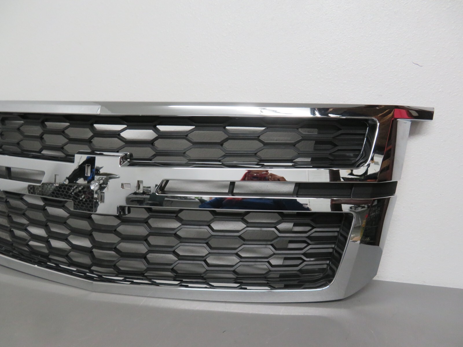 2015 2016 2017 2018 2019 2020 CHEVROLET SUBURBAN FRONT GRILLE | eBay
