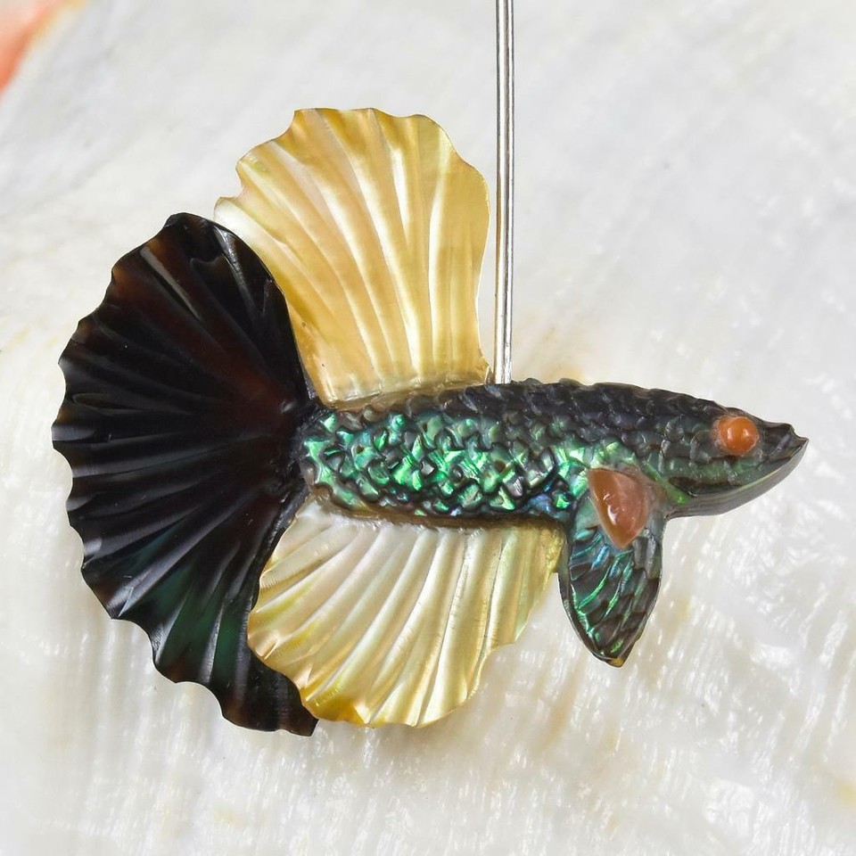 Siamese Fighting Fish Betta Iridescent Multicolor Shell Carving 2.69 g ...