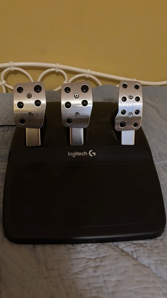 Logitech G920 Racing Wheel Pedals And Shifter. XBOX/PC | eBay UK
