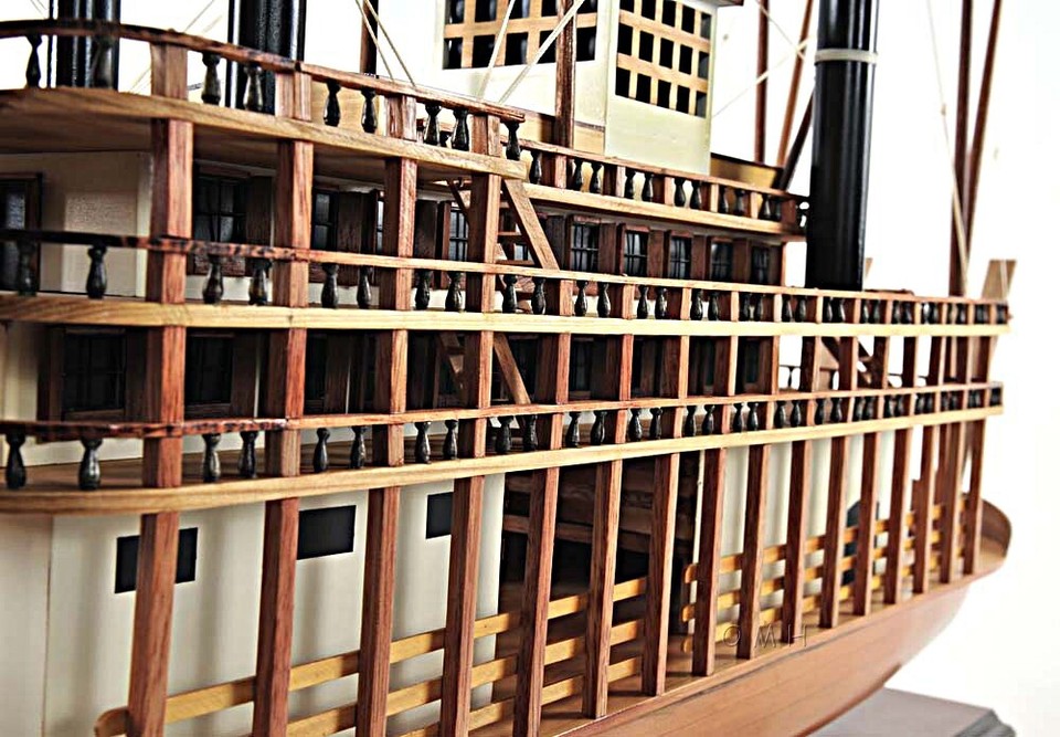 King Mississipi Steam Ship Model | Handcrafted W/ Wooden Steam ...