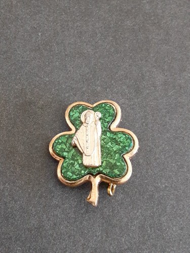 BEAUTIFUL SHAMROCK GREEN 4 LEAF CLOVER GOLD ST. PATRICK PIN BROOCH ...